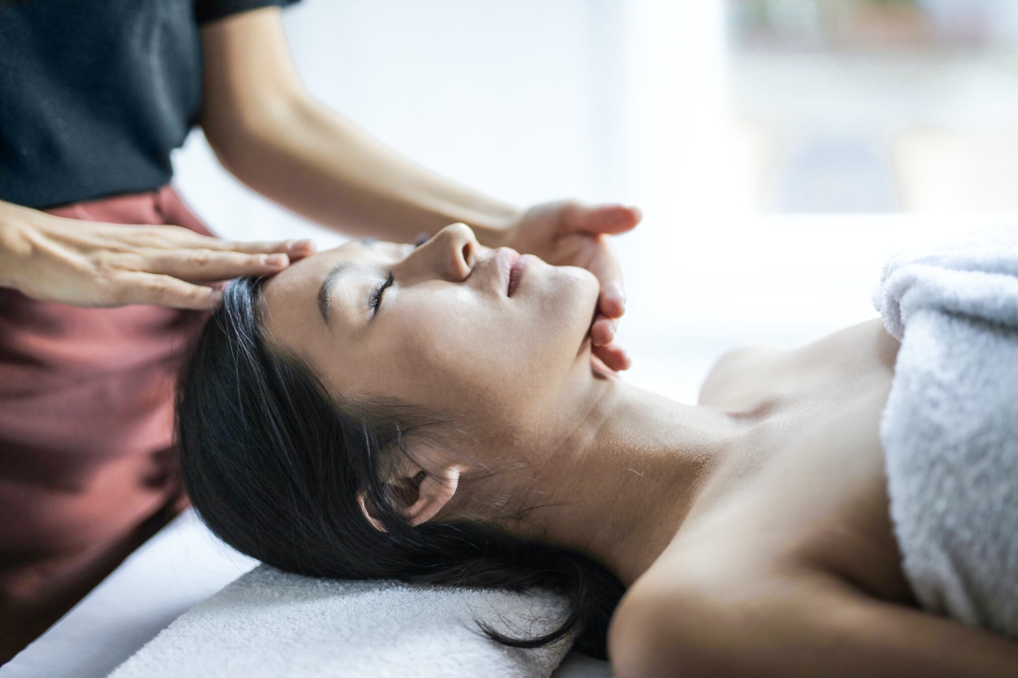 How to Become a Massage Therapist: a Hands-On Career That Makes a Difference - Training.com.au